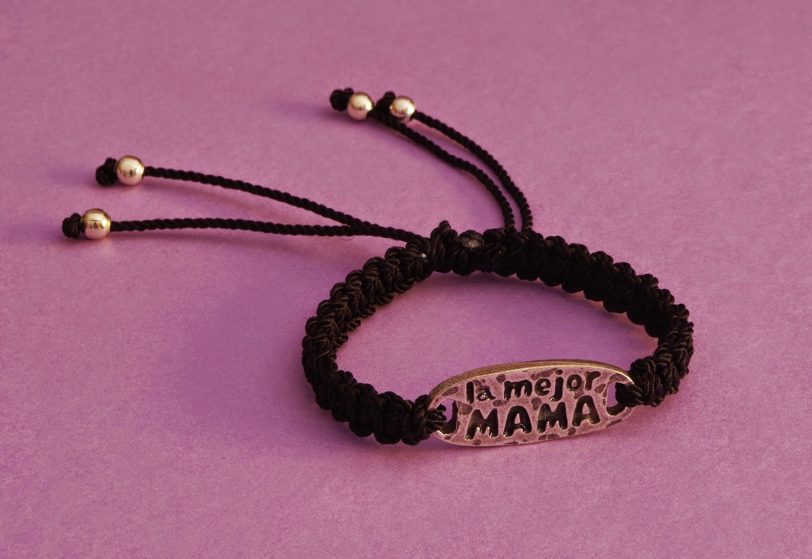 Creatividades Varias: Pulsera La Mejor Mama