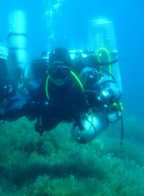 Time to Dive: The 100m threshold