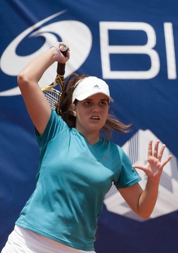 Tennisbra: Isabella Camargo estreia no quali do ITF de Antalya