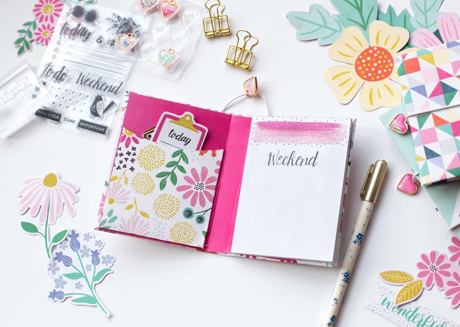 Bea Valint: Cute NOTES BOOK with Oh my Heart collection