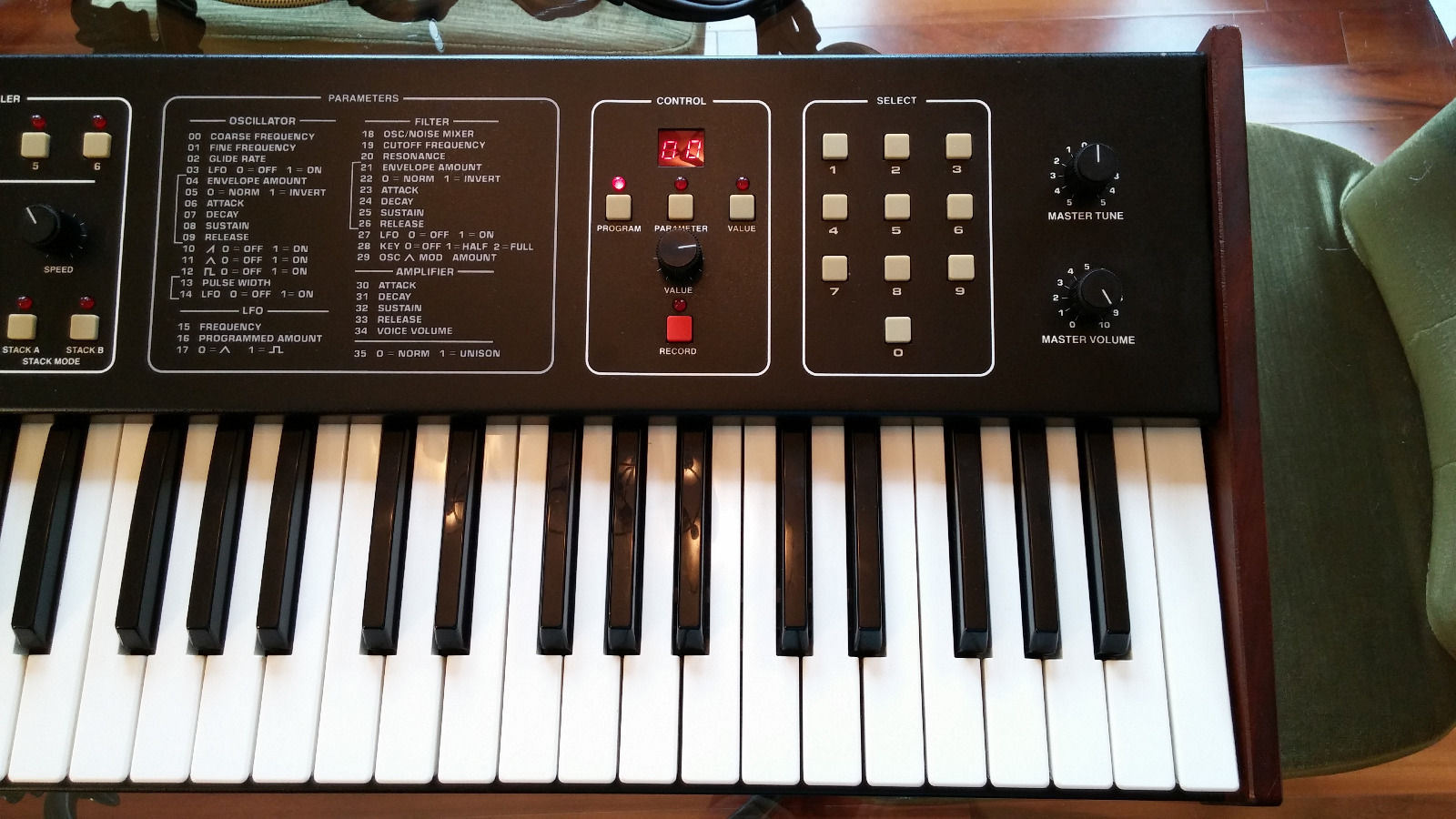 MATRIXSYNTH: Sequential Circuits ~ Six Trak Analog Synthesizer ...