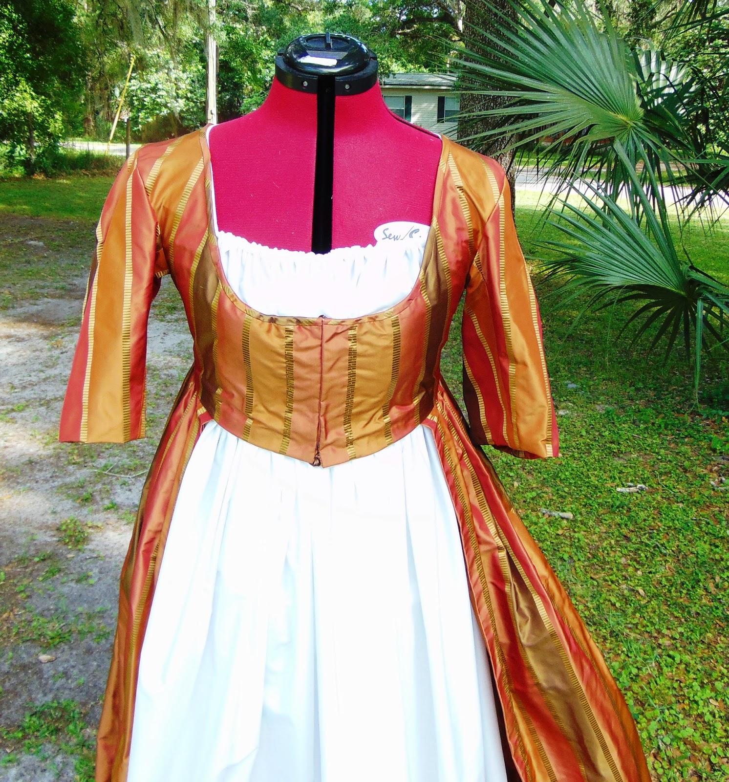 The Antique Sewist: 1795 Open Robe & Gown - Construction pt.II and ...