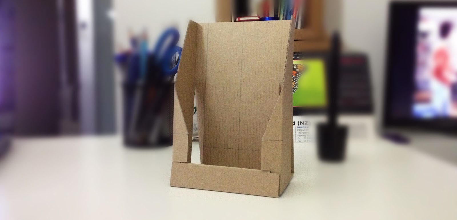 Runaway Prototype Design: Cardboard Brochure Stand