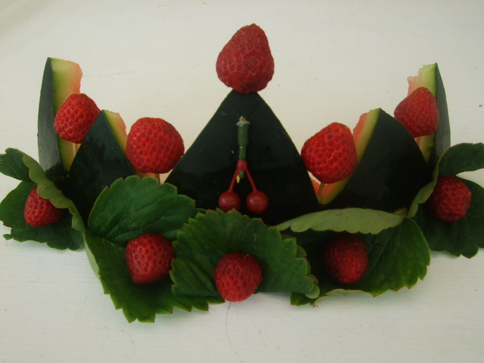 Techie.....Cookie......Freaky.........: Strawberry Preservation Fundas ...