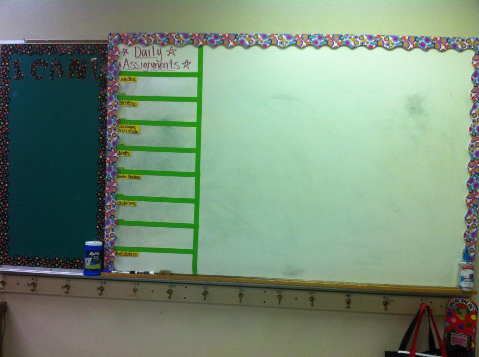 My Adventures in 4th Grade: My Classroom so far...