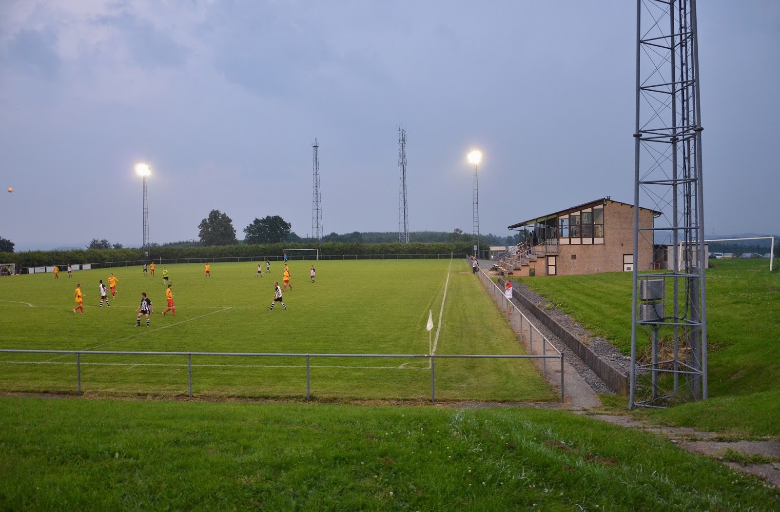 Extreme Football Tourism: BELGIUM: RES Houffalize (±2000-2018) / ESC ...