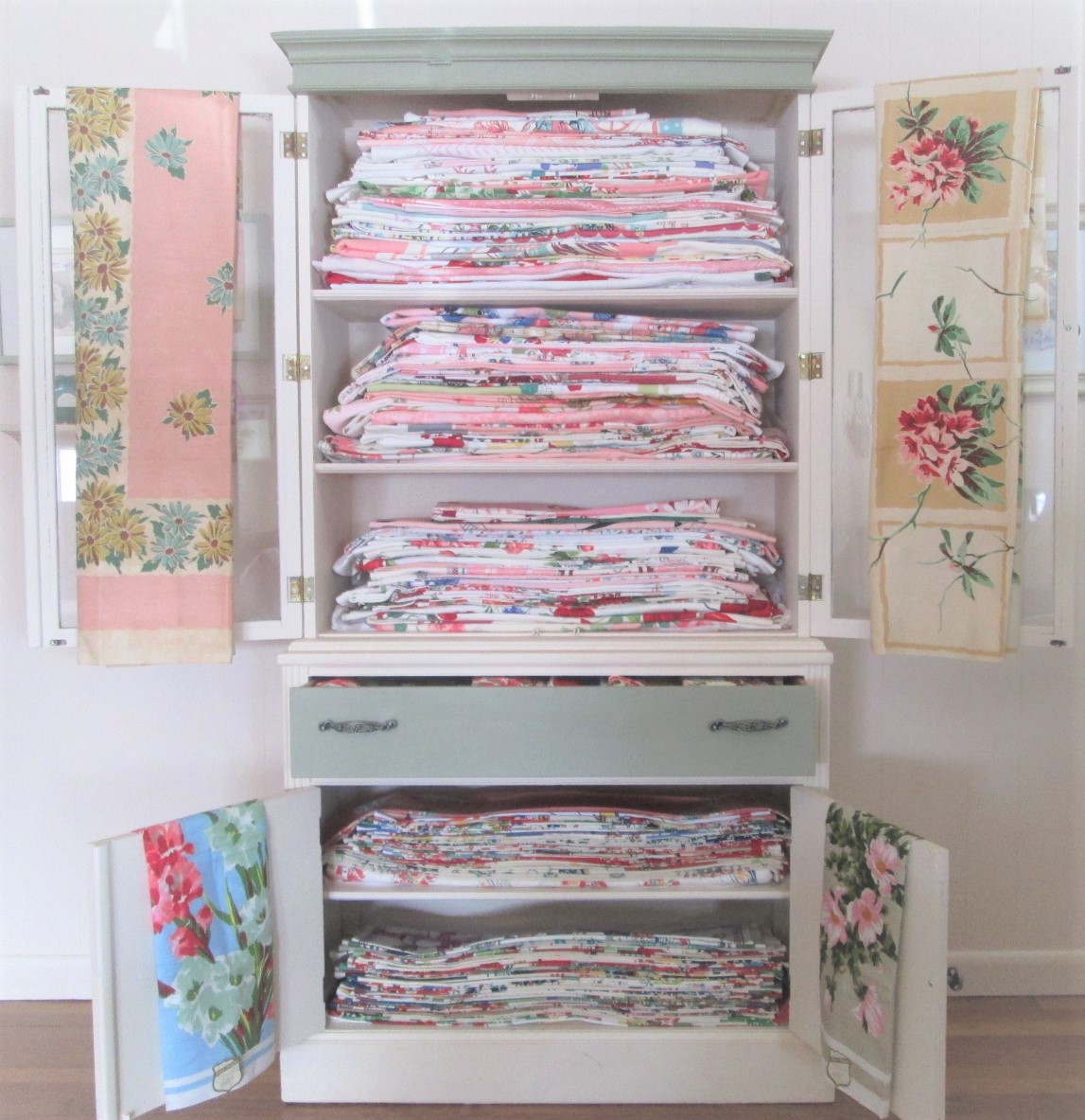 Tessa's Treasures and Vintage Linens