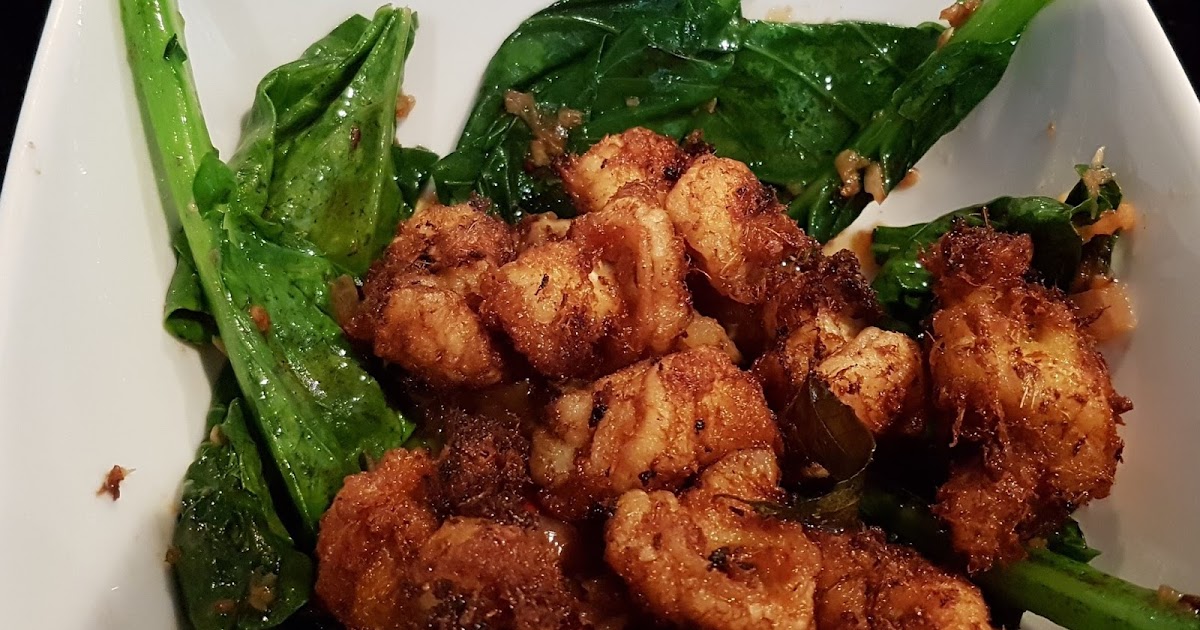 PRAWNS RENDANG FRIED