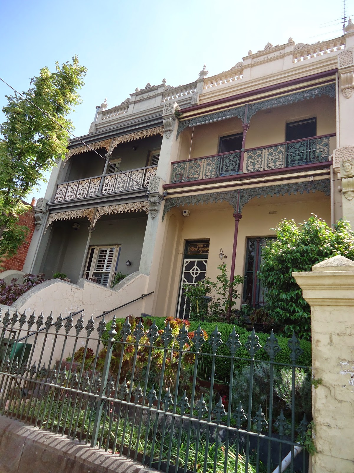 Travel :: Mosque in Melbourne | Dorsett Pink