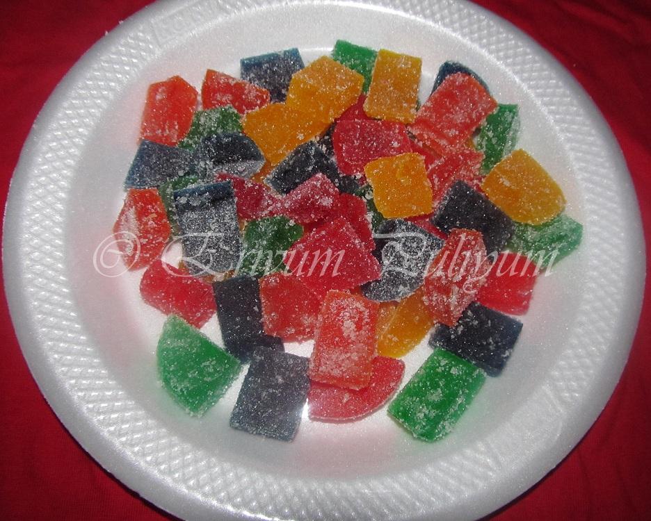 Erivum Puliyum: Jujips