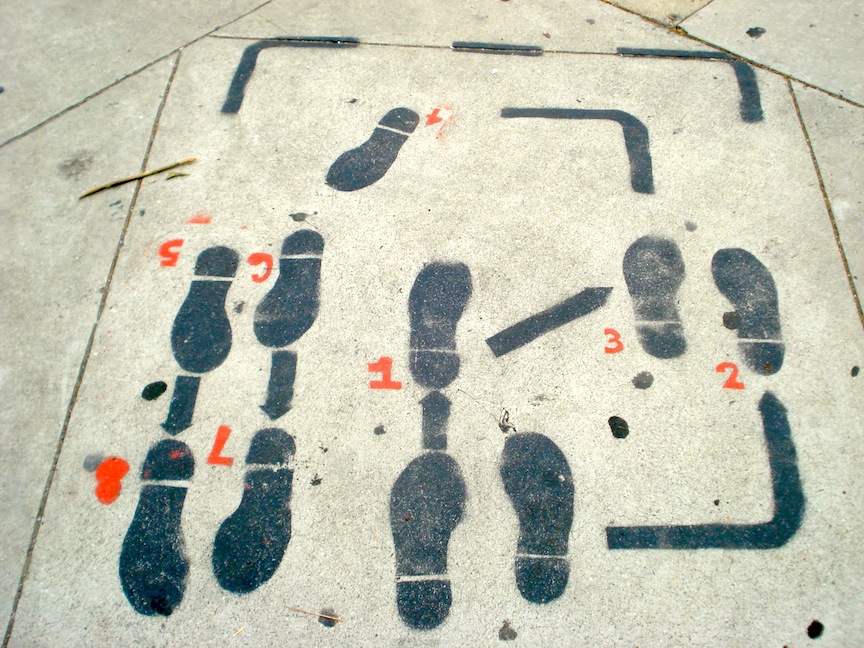 Jigsaw Magazine: STREET SIGNS - Dance Stencil