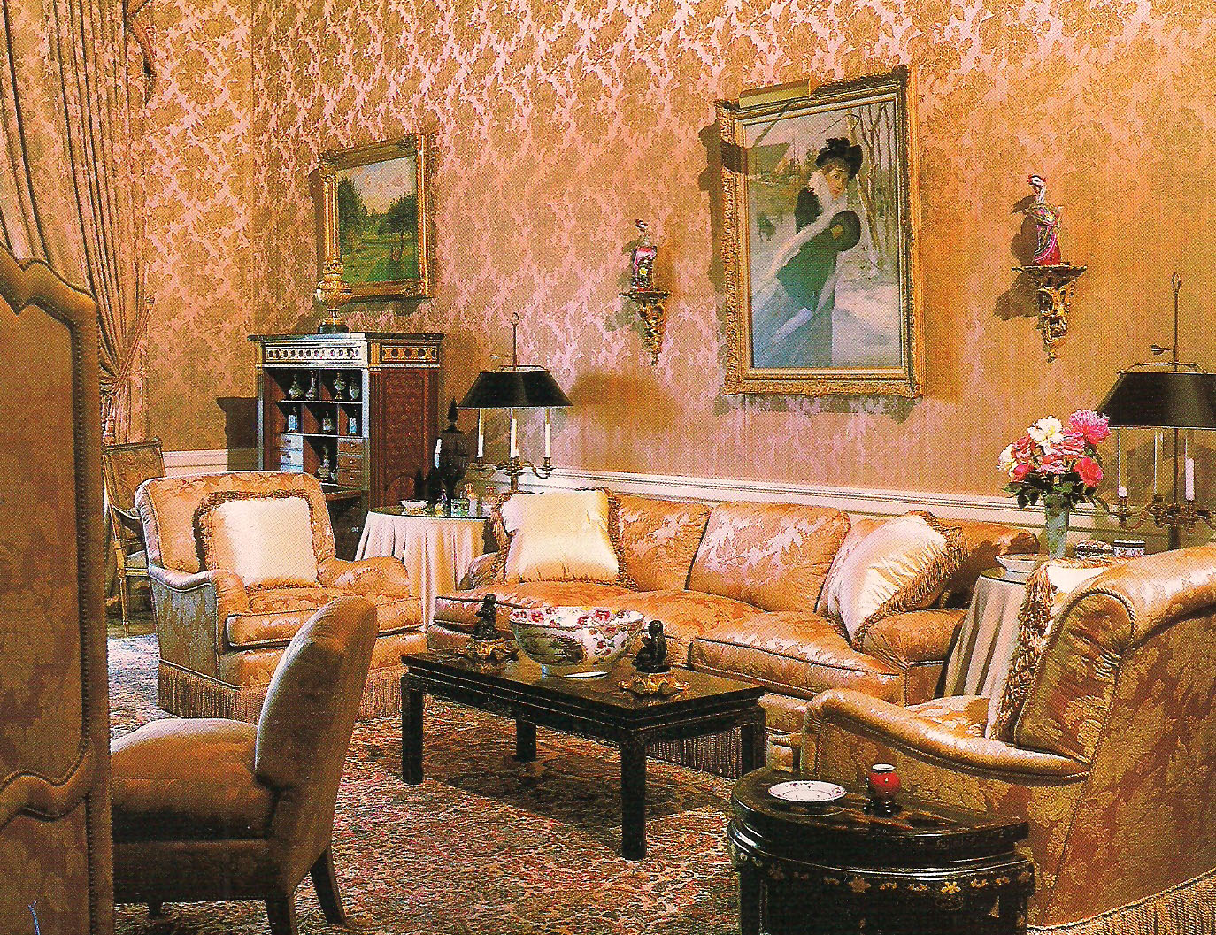 The Devoted Classicist: Mark Hampton and the Single Fabric Scheme