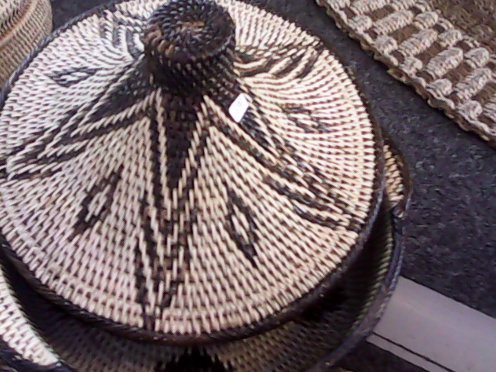 TRIBAL GOVERNMENT OF THE PHILIPPINES: MANDAYA TRIBE'S CRAFTS