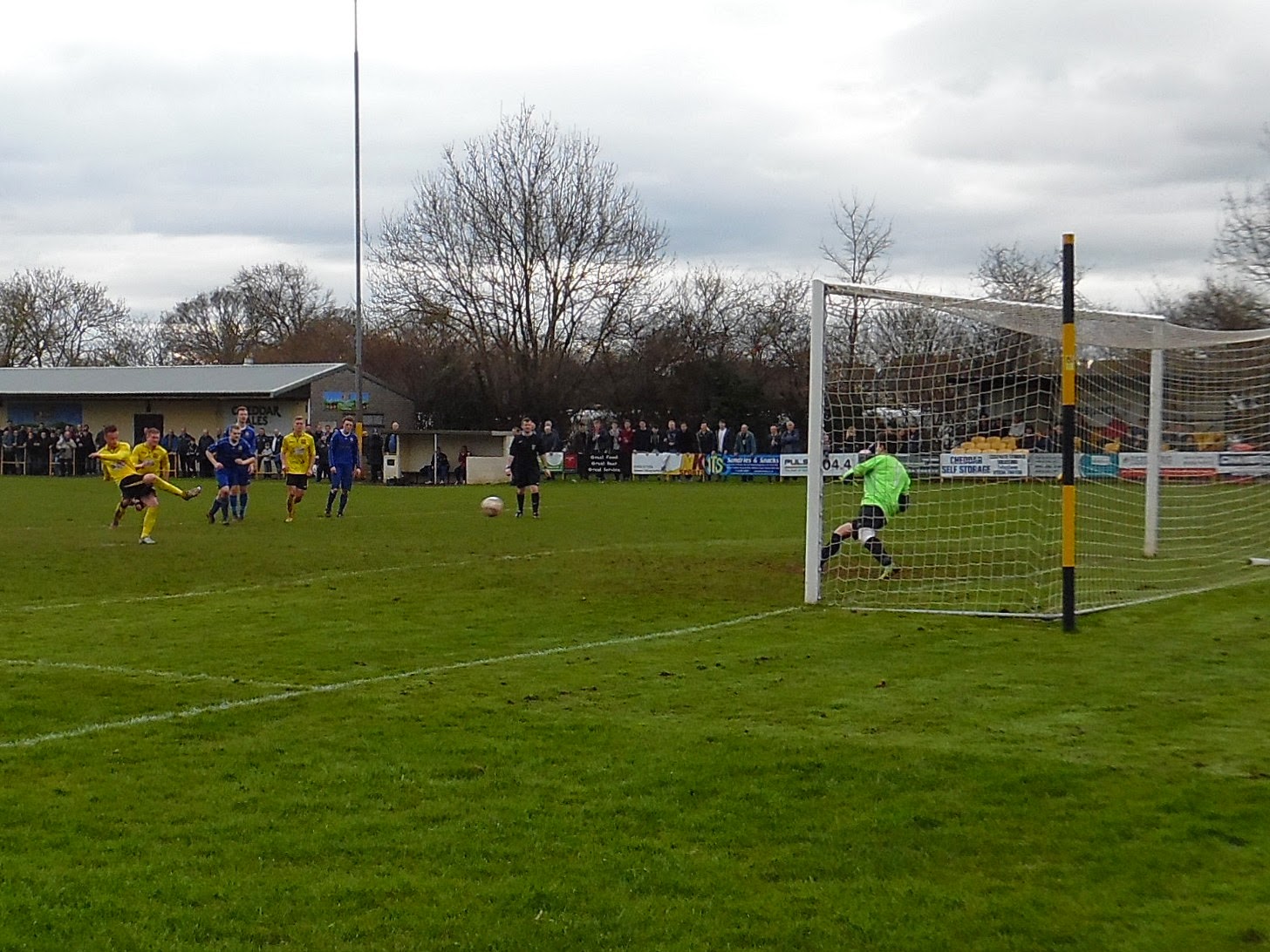 Damage In The Box!: CHEDDAR FC (Bowdens Park)