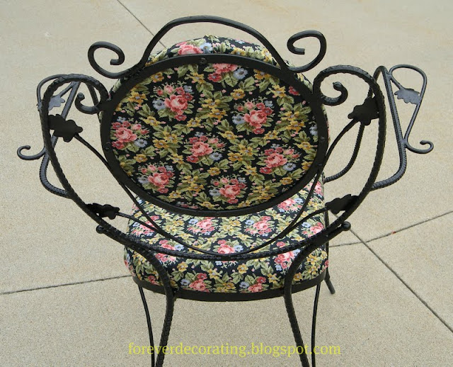 Forever Decorating!: Cool Iron Chair