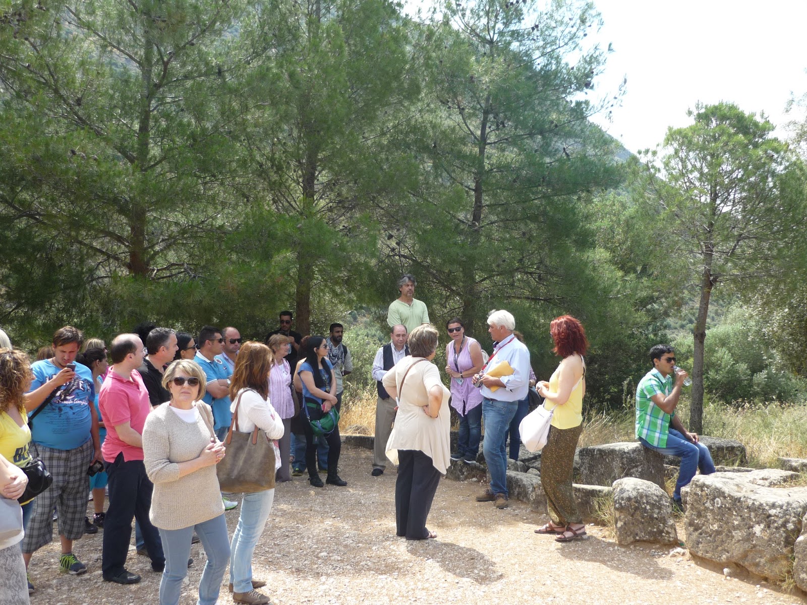 ΣΧΟΛΕΙΟ ΔΕΥΤΕΡΗΣ ΕΥΚΑΙΡΙΑΣ ΟΡΧΟΜΕΝΟΥ: ΕΚΠΑΙΔΕΥΤΙΚΗ ΕΠΙΣΚΕΨΗ ΣΤΙΣ ΜΥΚΗΝΕΣ