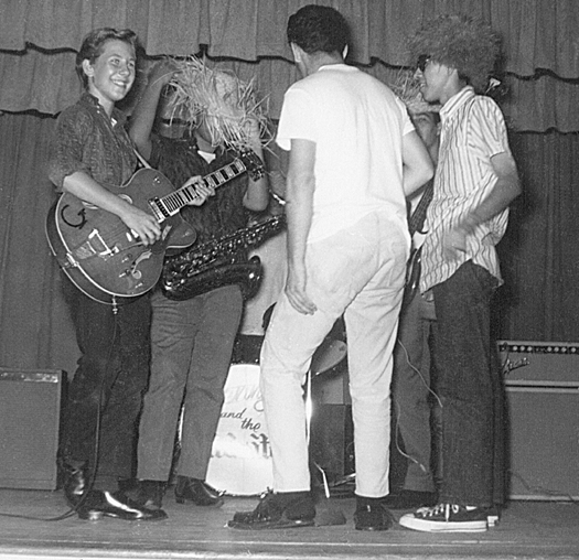 You Found That Eastside Sound: EASTSIDE BANDS - THEE MIDNITERS