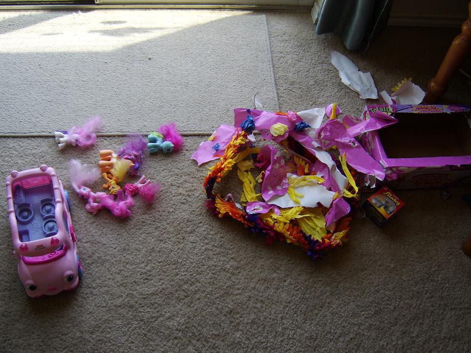 Pure Joy: Fiesta Shoebox Float