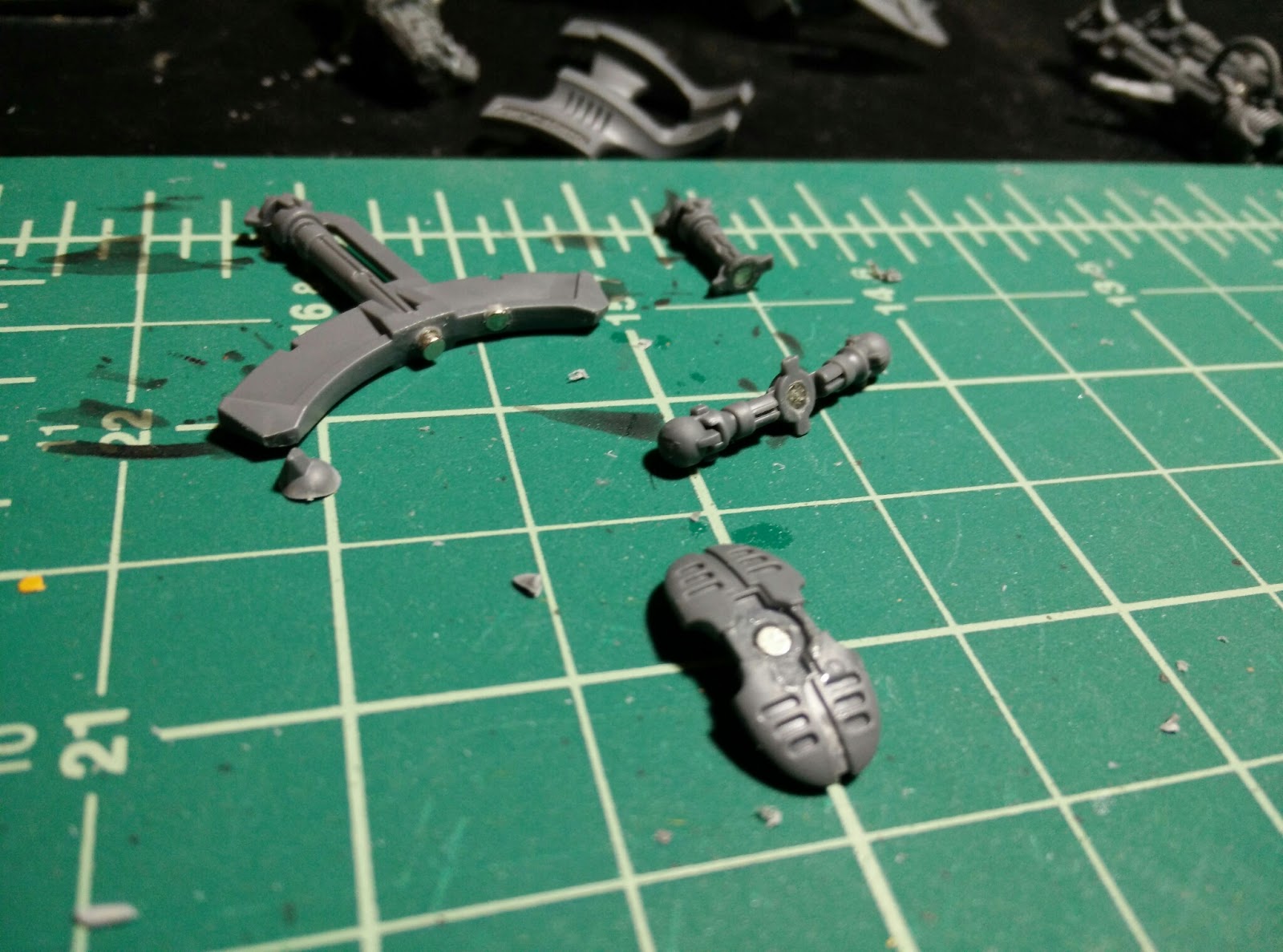 Necron Army Work in Progress pics: Tomb Blade Conversion and Magnetization