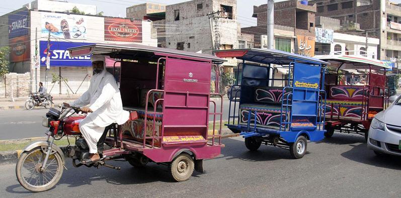Pakistani Rikshaw Driver ~ Look Pakistan News,Culture,Heritage,Politics ...