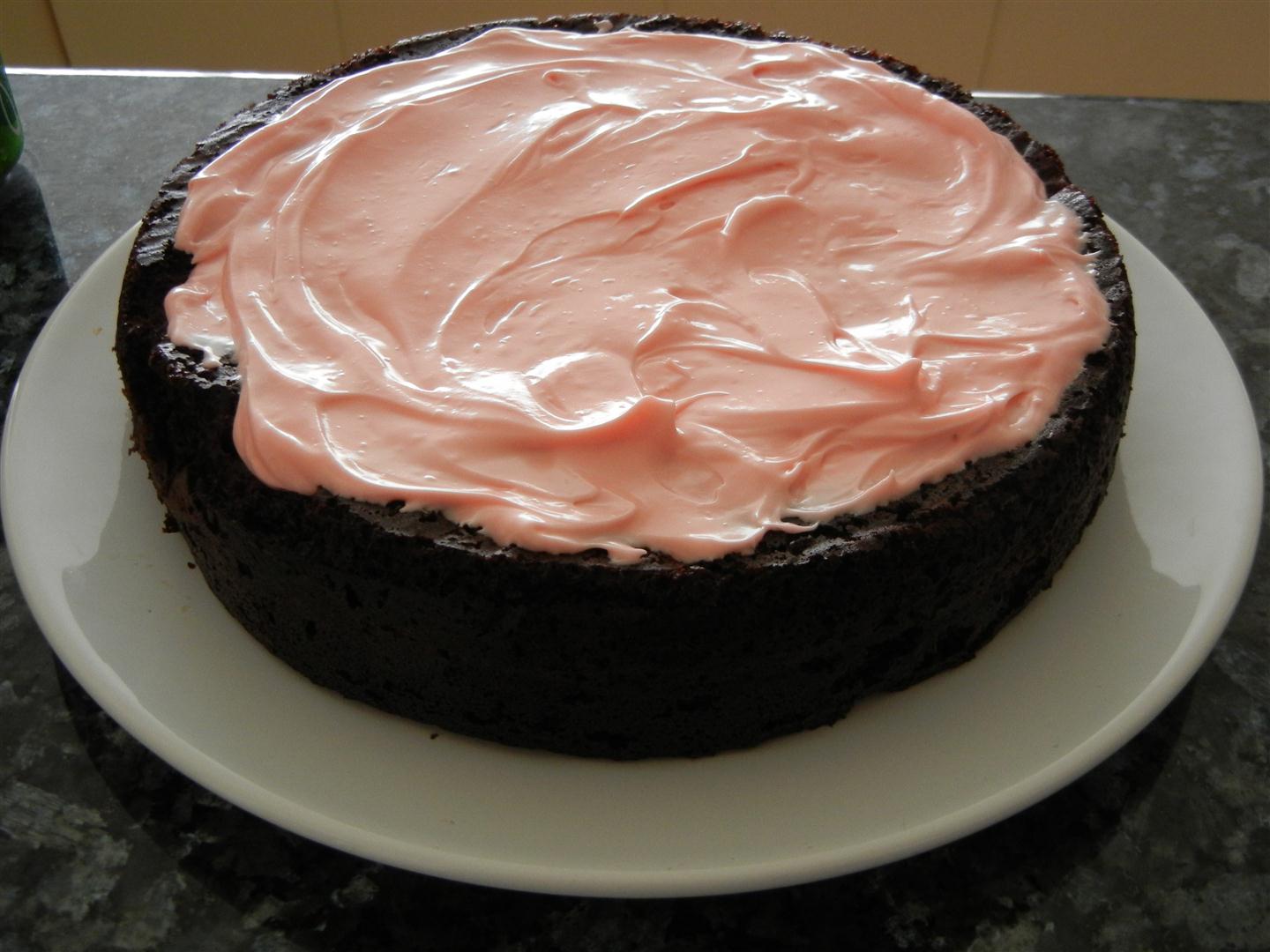 The Scent Of Vanilla: LUSCIOUS CHOCOLATE CAKE