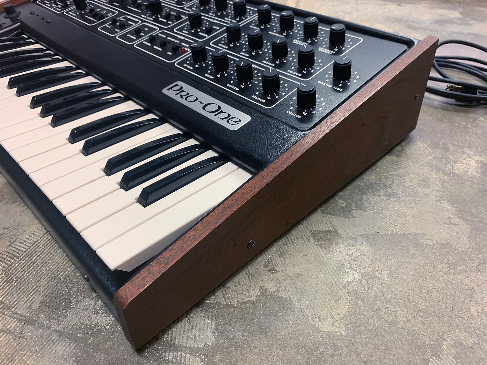 MATRIXSYNTH: Sequential Circuits Pro-One w/MIDI and Portamento SN 7055
