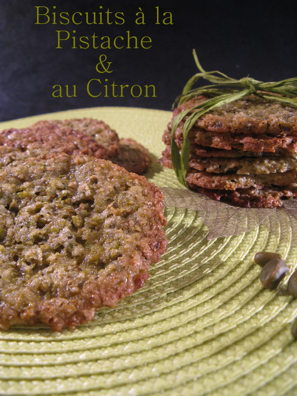 J'en reprendrai bien un bout...: Biscuits à la Pistache & au Citron ...