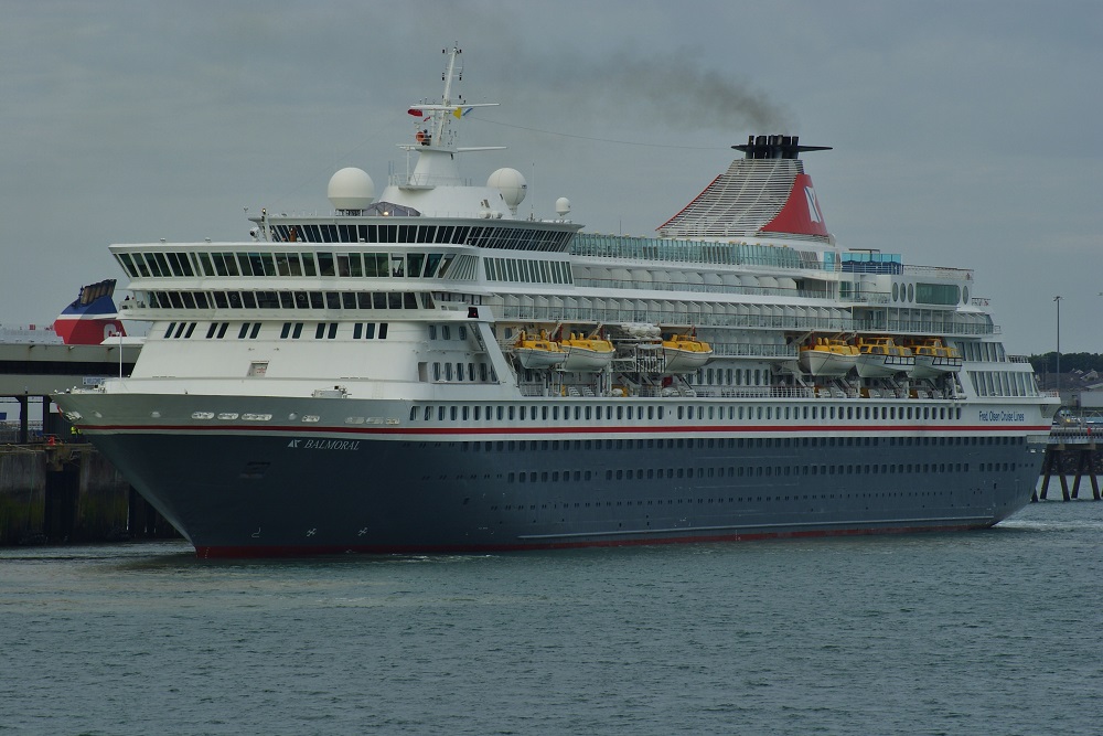 VESSELS AT HOLYHEAD: Arrived in to the Rio Tinto jetty at 07:45 this ...
