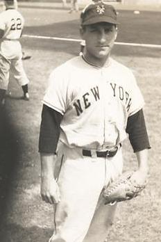 Former New York Giants Player: Sam Calderone (1950/1953)