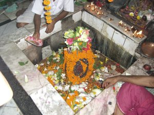 Sights and Insights: About Umananda temple, Guwahati