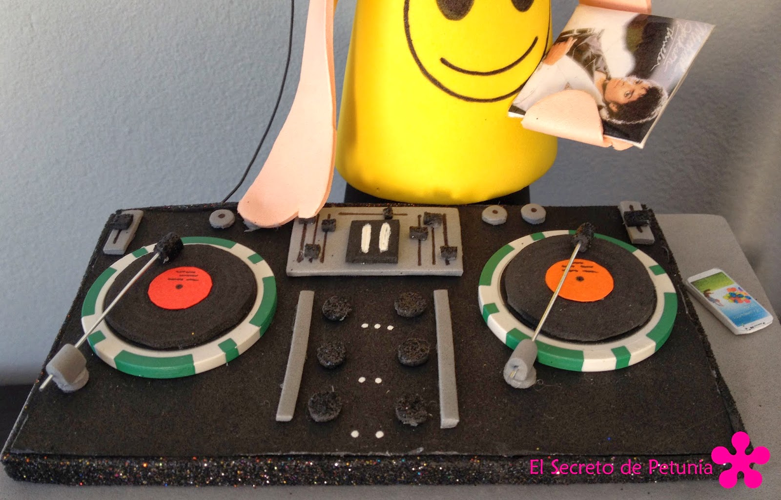 Fofucho Dj personalizado (Capítulo 2) | El Secreto de Petunia