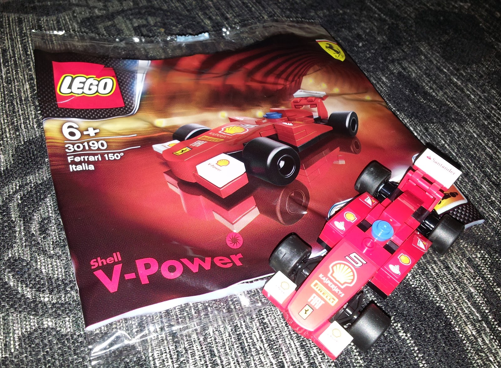 Bo is a Nerd: The hunt begins.....Ferrari Model LEGO Collection @ Shell