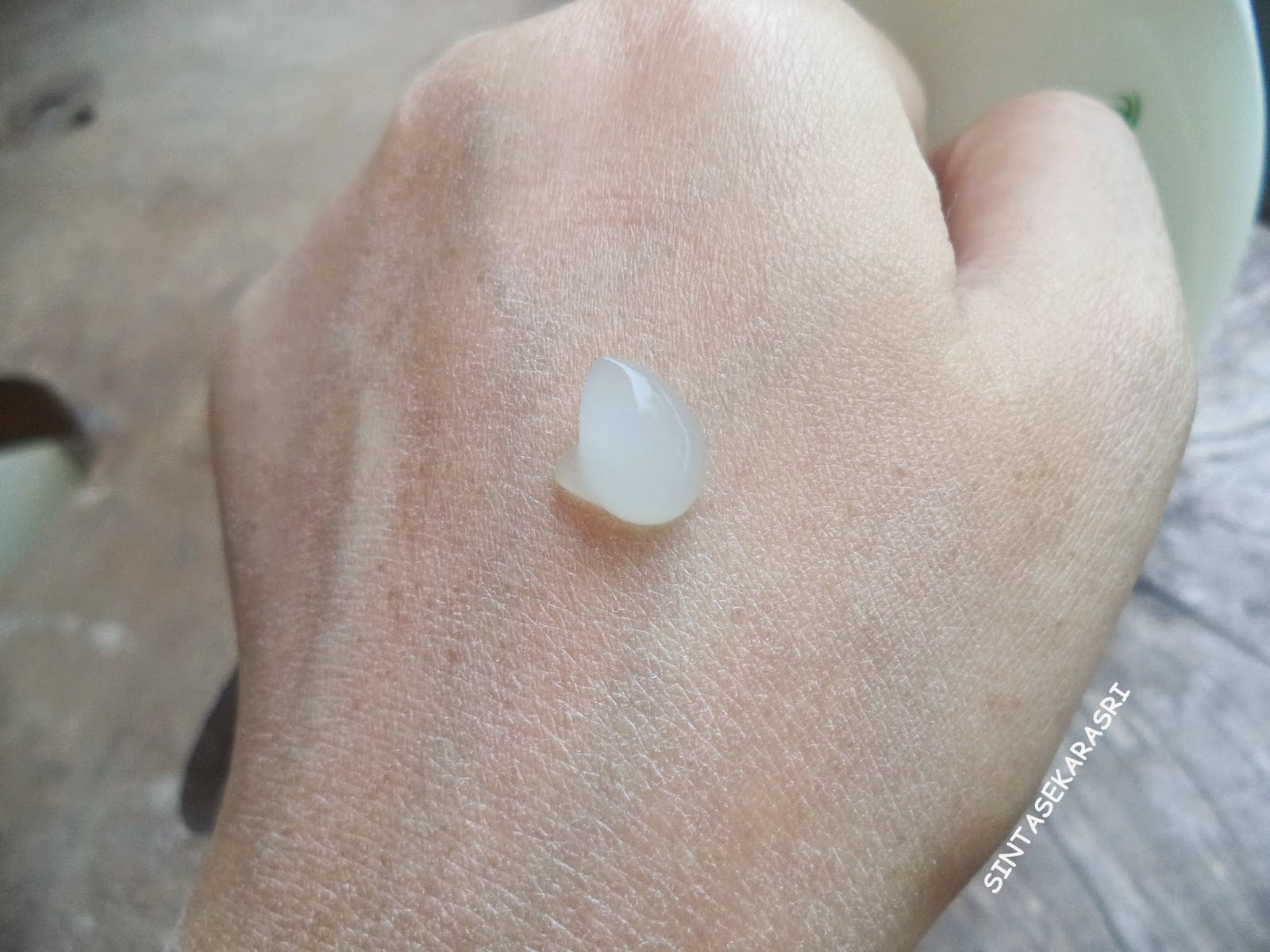 SINTA SEKARASRI: [BEAUTY] CITRA LIGHT-TOUCH WHITE JAPANESE WAKAME HAND ...