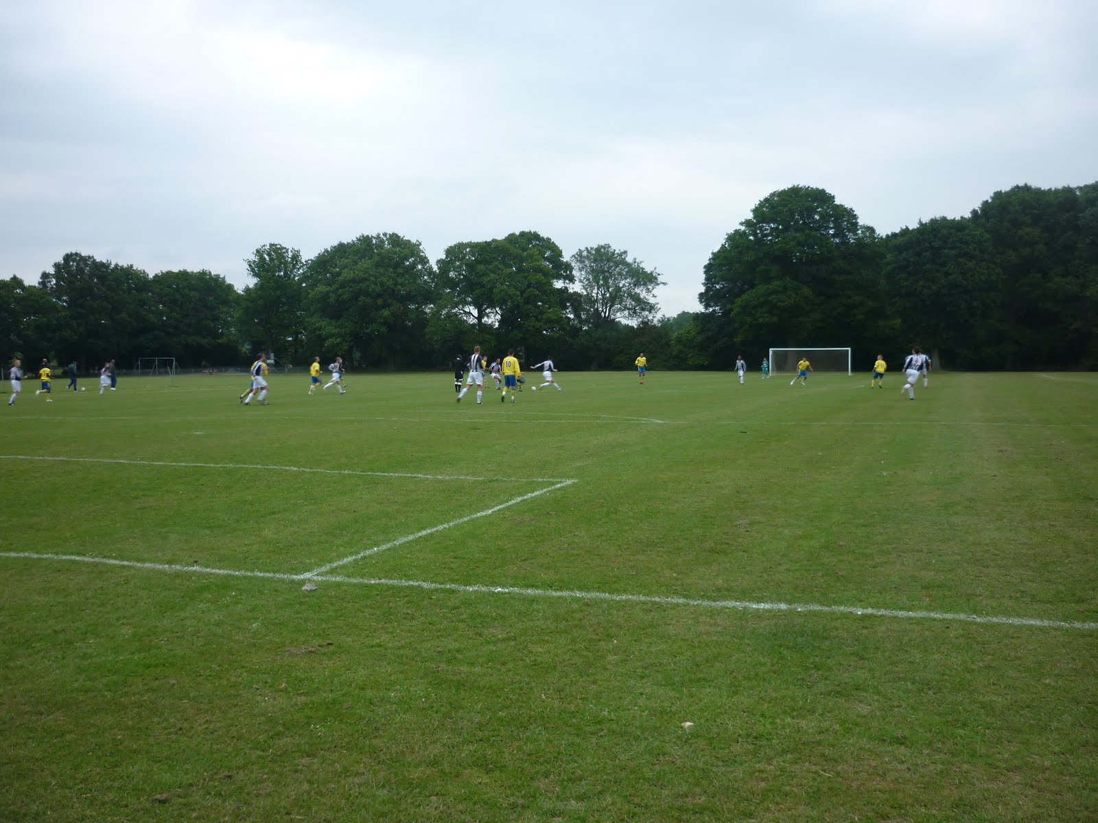 Non League By Public Transport: South South London Derby - Warlingham ...