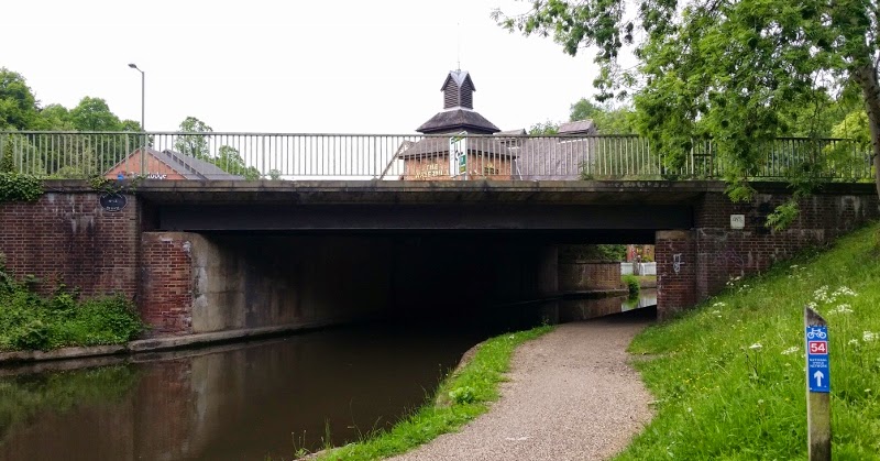 Lucy's Wednesday walks: Canal Walking in May: Kidderminster to ...