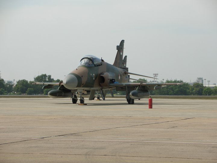 Garuda Militer: Hawk 109/209