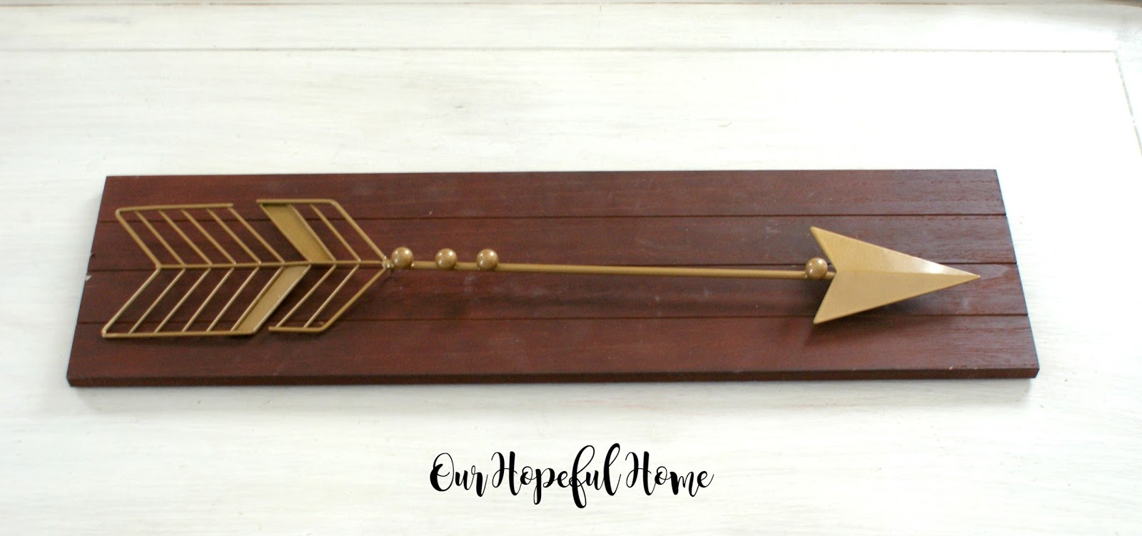 Our Hopeful Home: DIY Rustic Wooden Sign With Arrow
