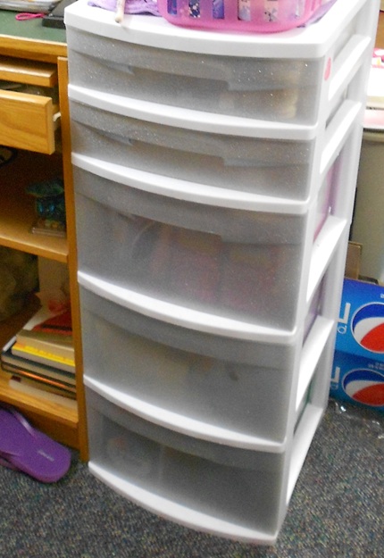 Sweet Potato Pie: Glitter Drawer Tower