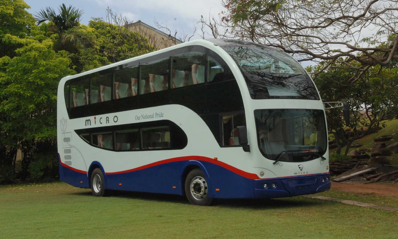 gallery.lkautomart: Launch of Sri Lankan Micro Bus