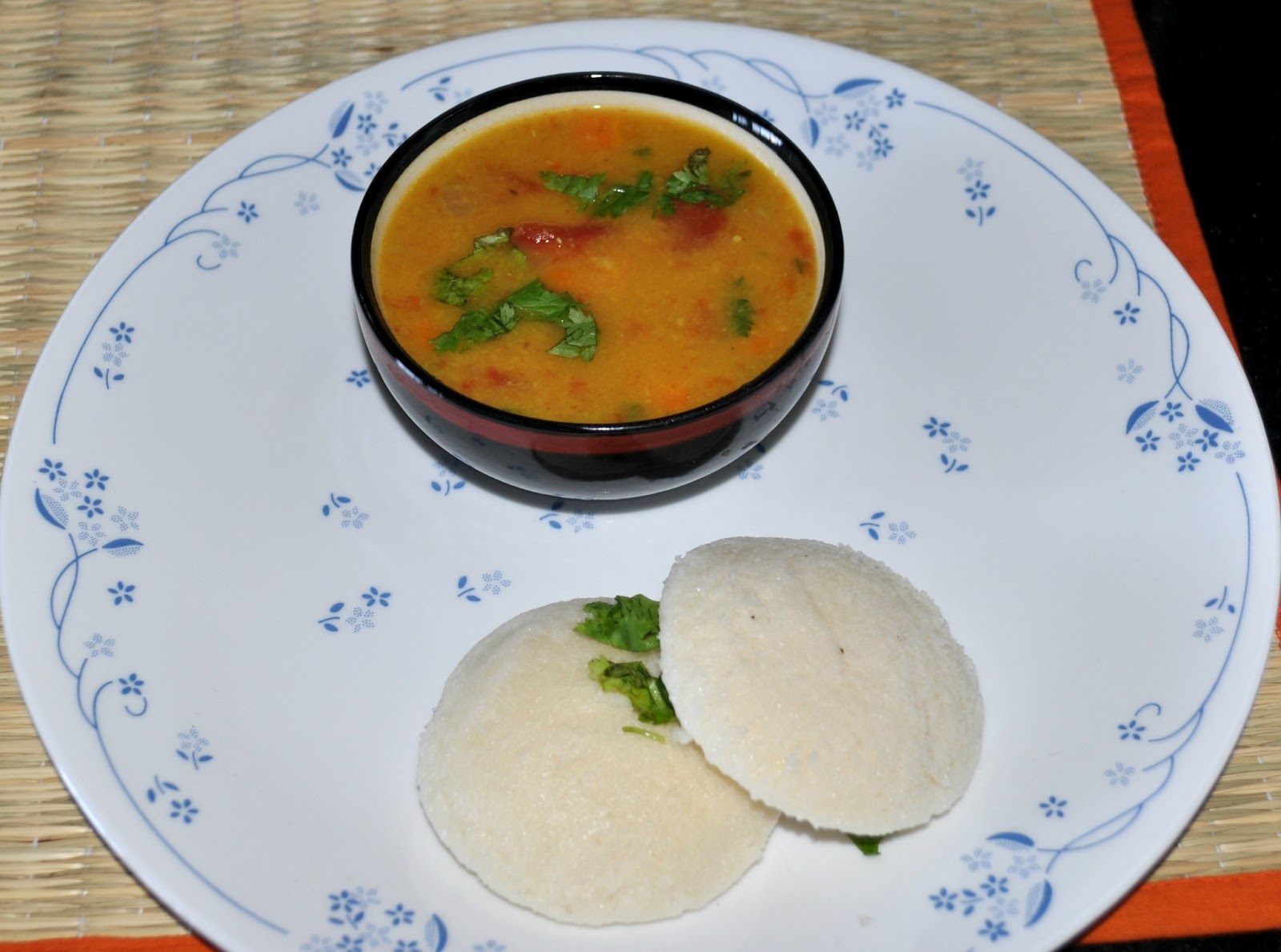 SohNi's Kitchen: Idli Using Idli Rava