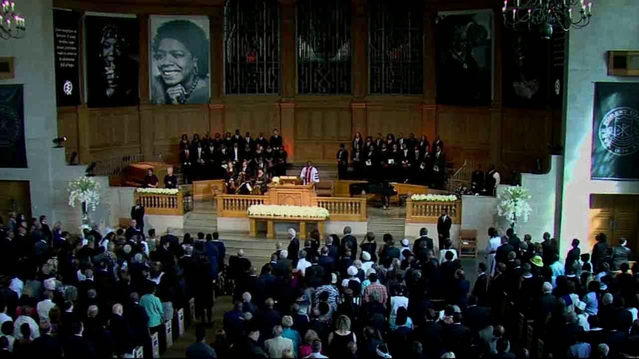 RETRO KIMMER'S BLOG: HIGHLIGHTS FROM MAYA ANGELOU'S MEMORIAL