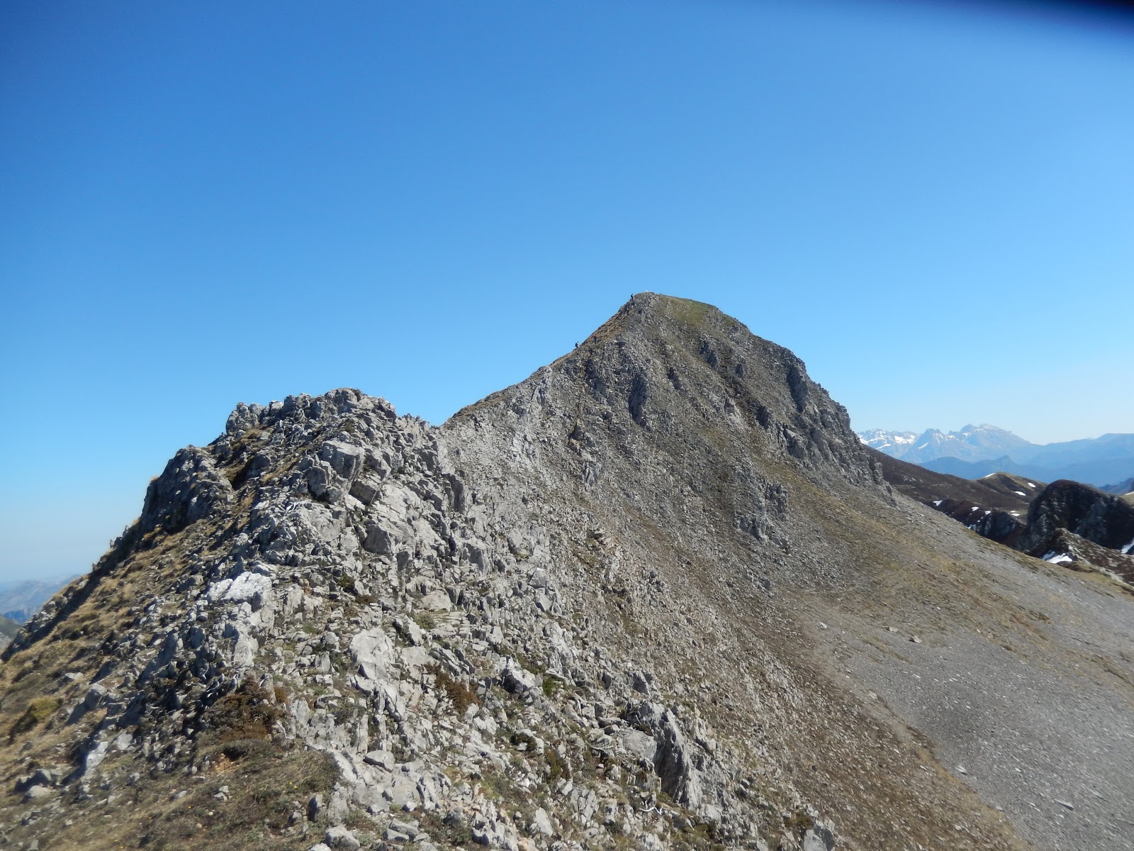 Camudando'l camín: Altu Ventaniella (Ponga) - Les Pandes - Pileñes ...