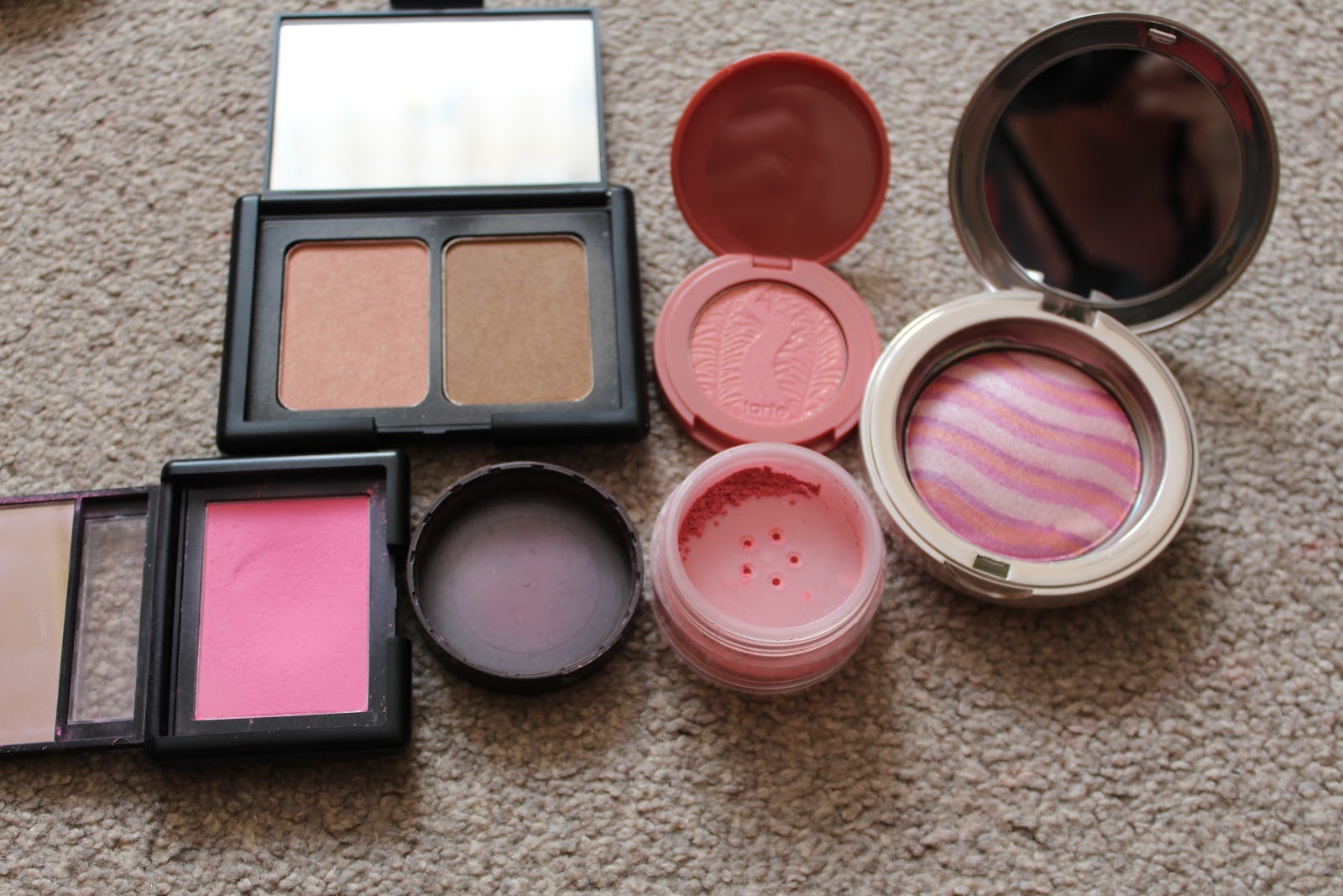 Moja kolekcija rumenila - MAKEUP ARENA