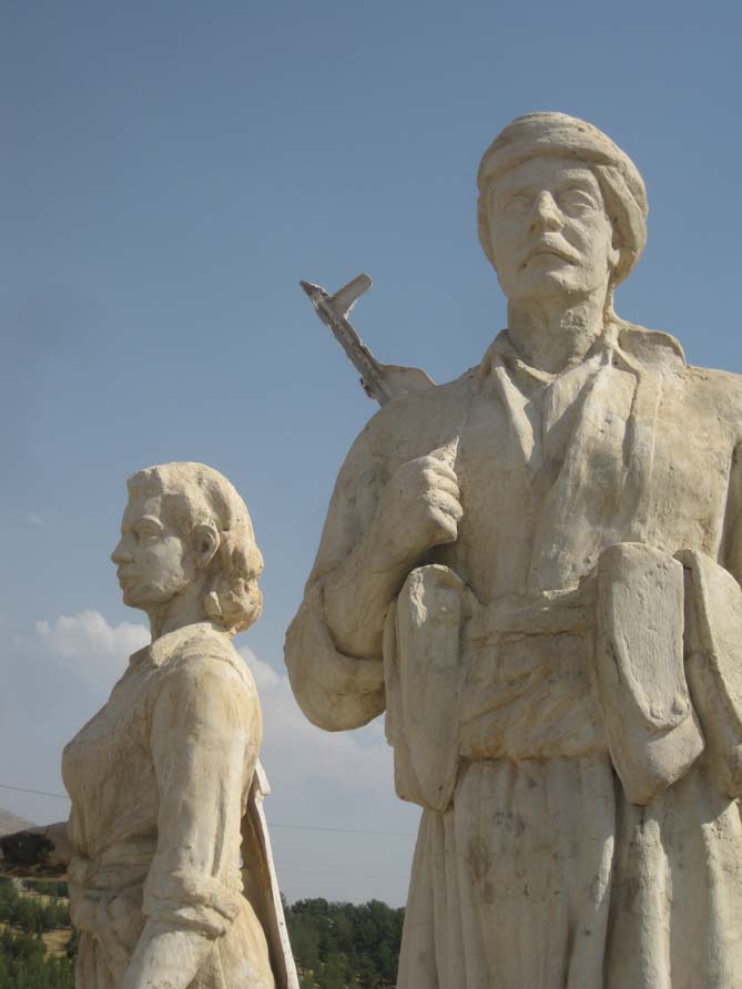 kurdistanart: Statue of Peshmerga (Hangaw)~Rawandiz, Erbil south of ...