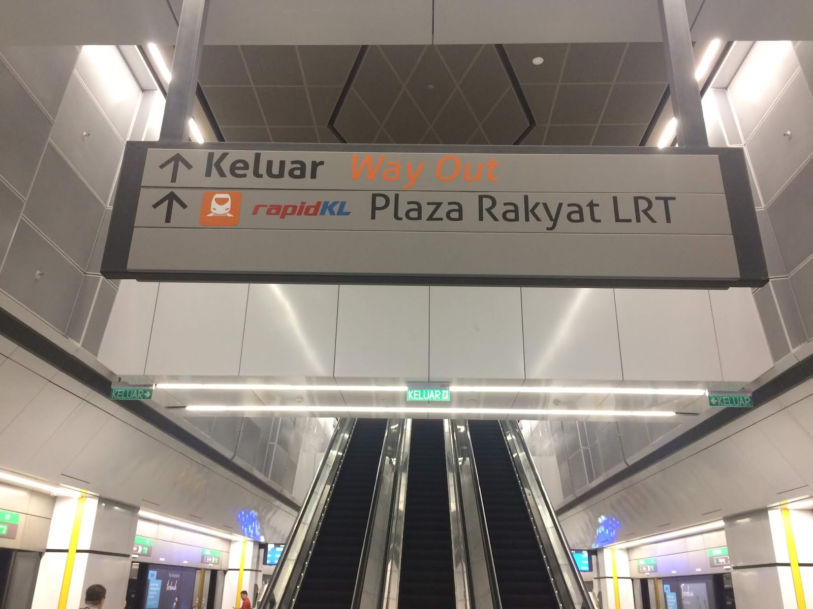 Kuala Lumpur Walk Pics : Kuala Lumpur: MRT Merdeka Station to LRT Plaza ...