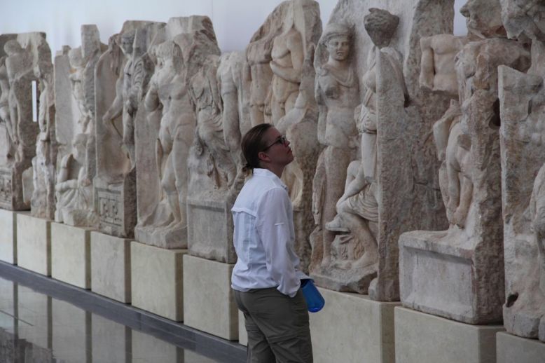 bensozia: The Sculptures of the Sebasteion at Aphrodisias