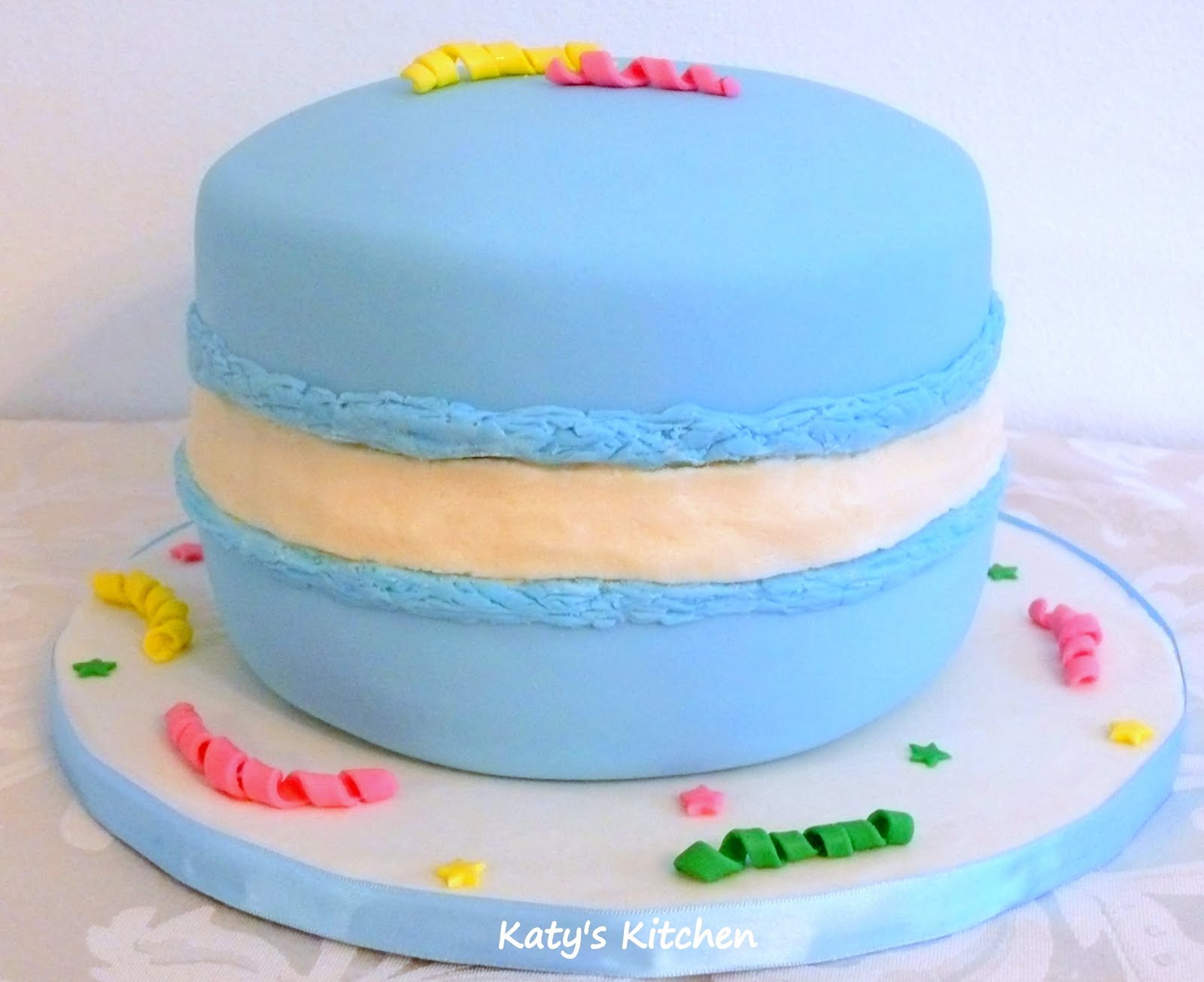 Katy's Kitchen: Giant French Macaron Cake