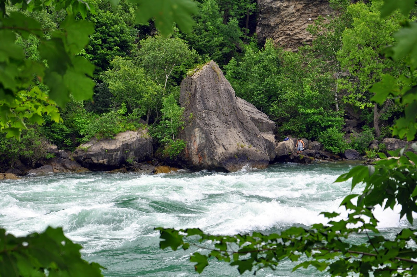 Jet Boating the Niagara Rapids - MidAtlantic Daytrips