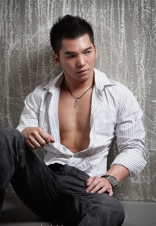 Miong21 @ Blogspot: Aaron Espiritu - Pinoy Model