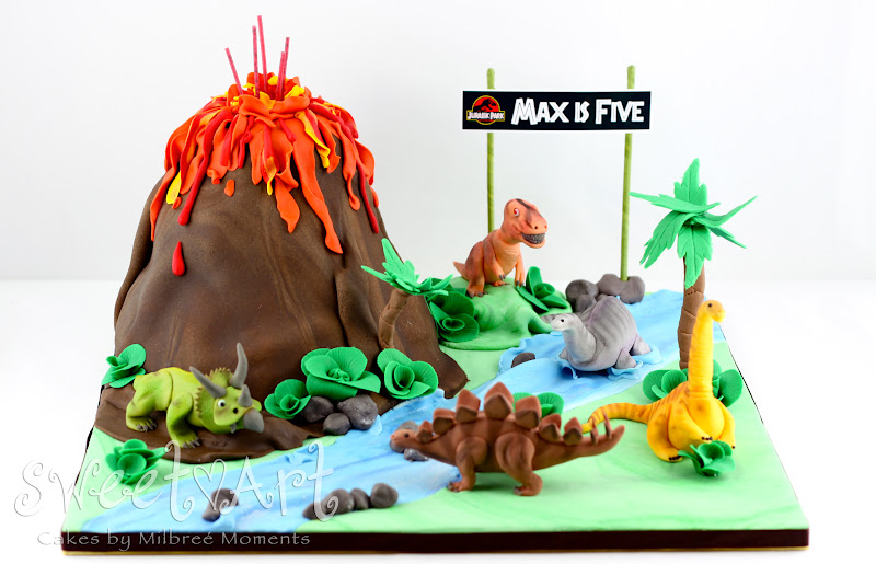 Sweet Art Cakes by Milbreé Moments: Dinosaur / Jurassic Themed Cake